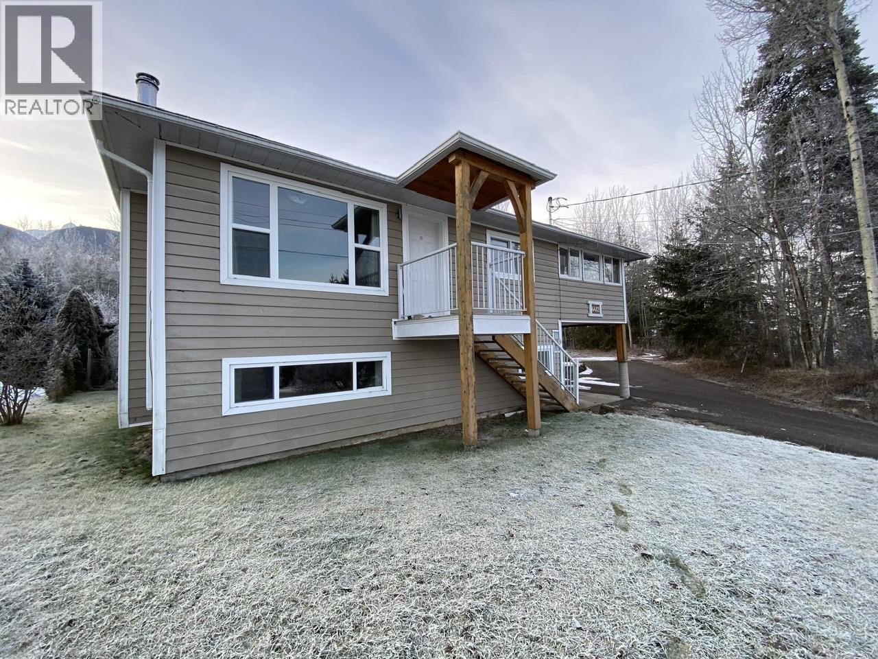 4412 14TH Avenue, New Hazelton - Smithers Real Estate - Jantina Hamelink