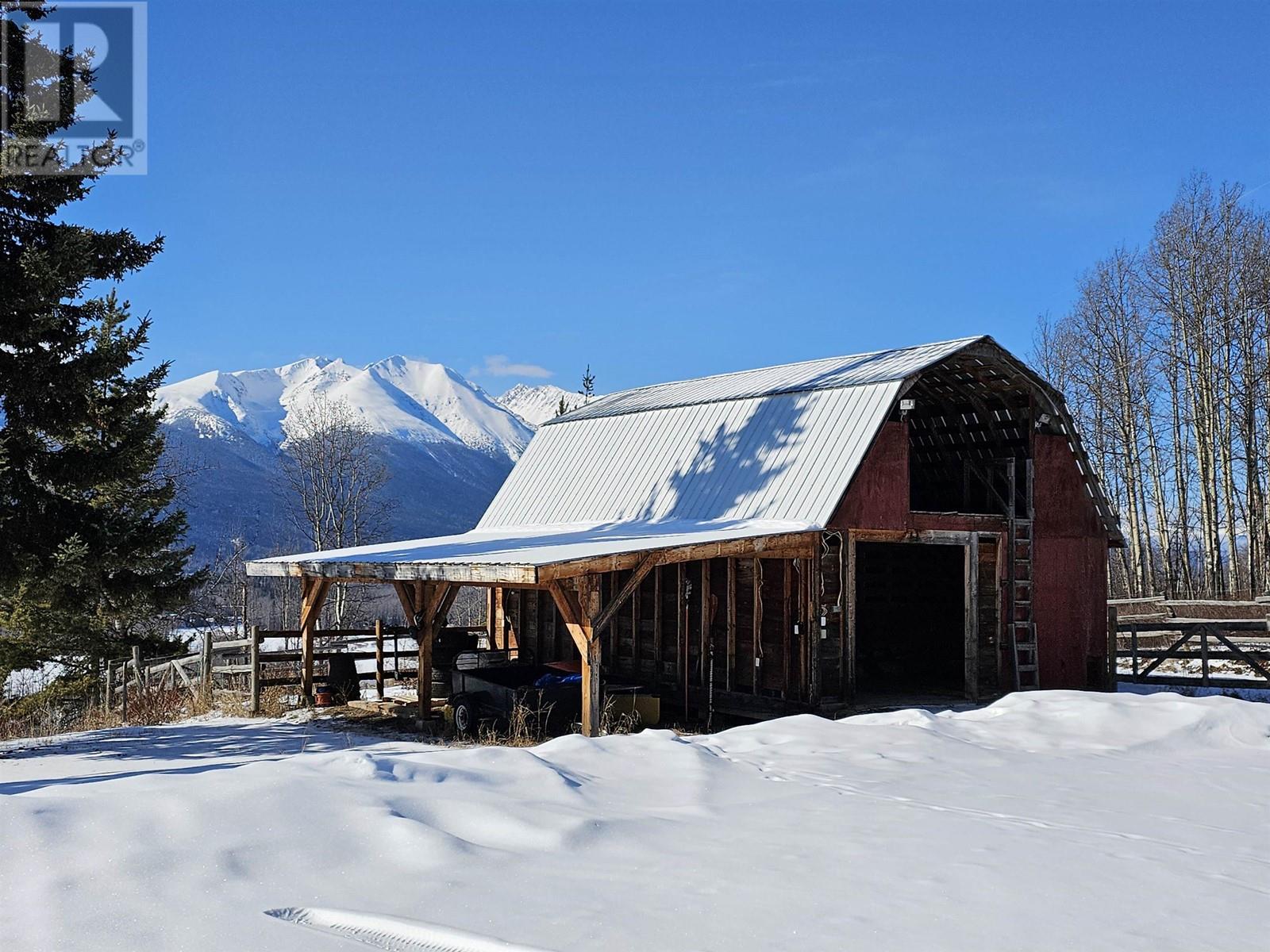 3244 OLD BABINE LAKE ROAD Smithers, British Columbia - Smithers Real ...